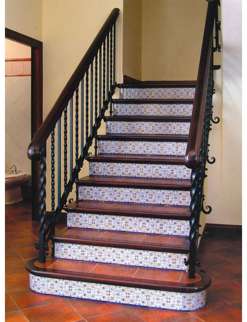 ESCALERA CELOSÍA